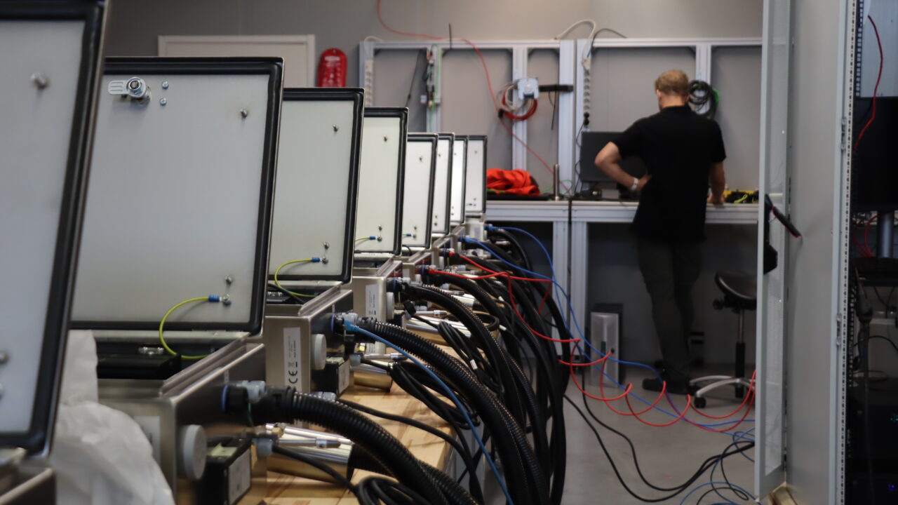 Ten units in one system - Pixact Crystallization Monitoring for industrial process - Pixact